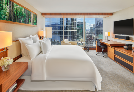 Stanley Park View Suite – Fairmont Pacific Rim