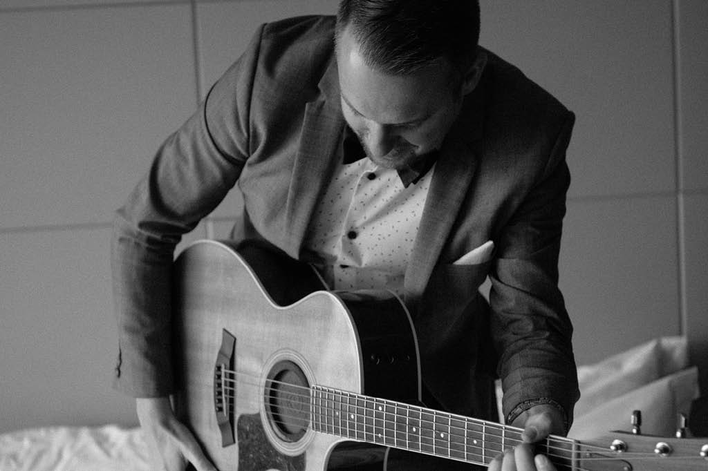 Artist Profile: Paul Filek | Pacific Rim Life