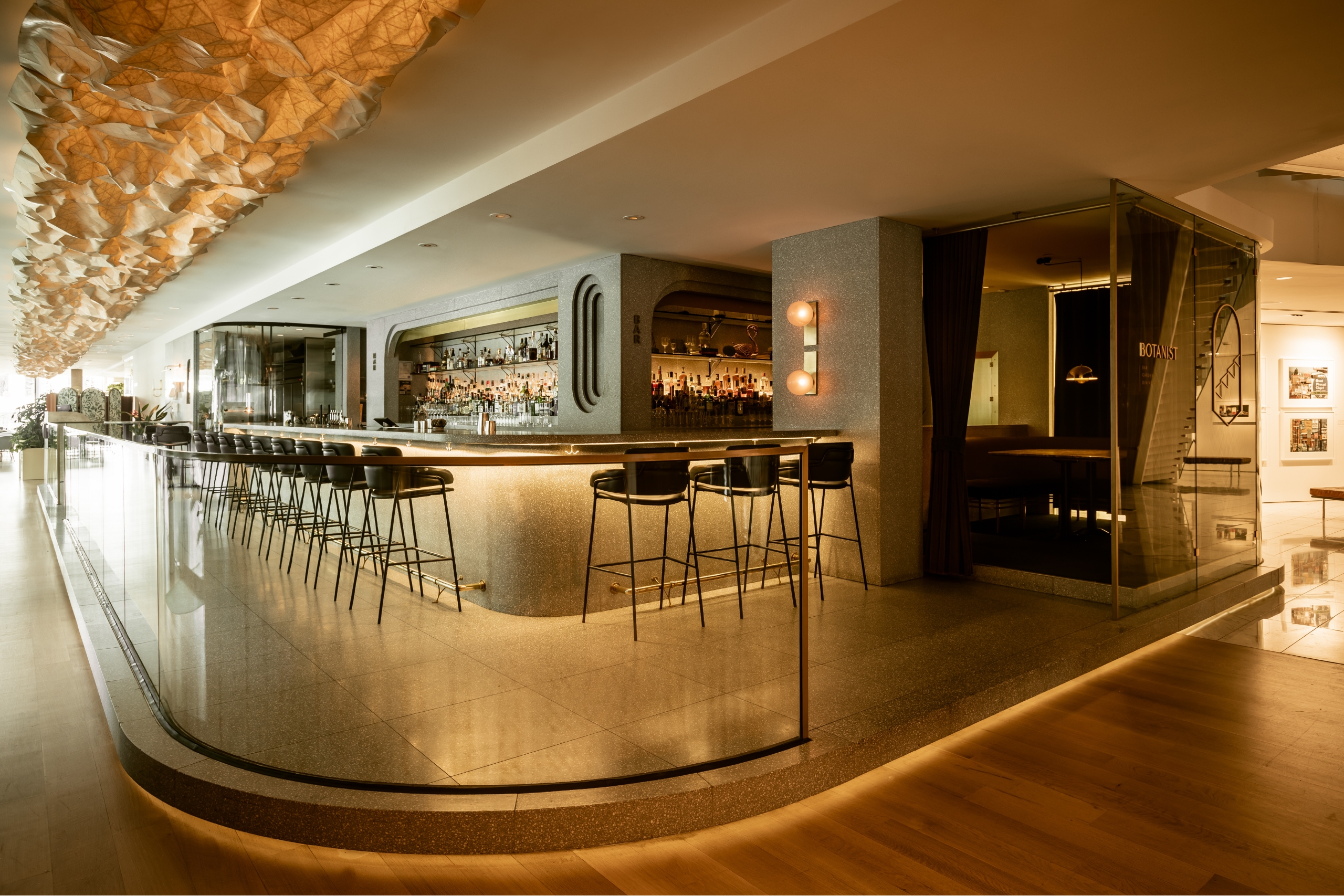 Vancouver Bars & Restaurants – Fairmont Pacific Rim